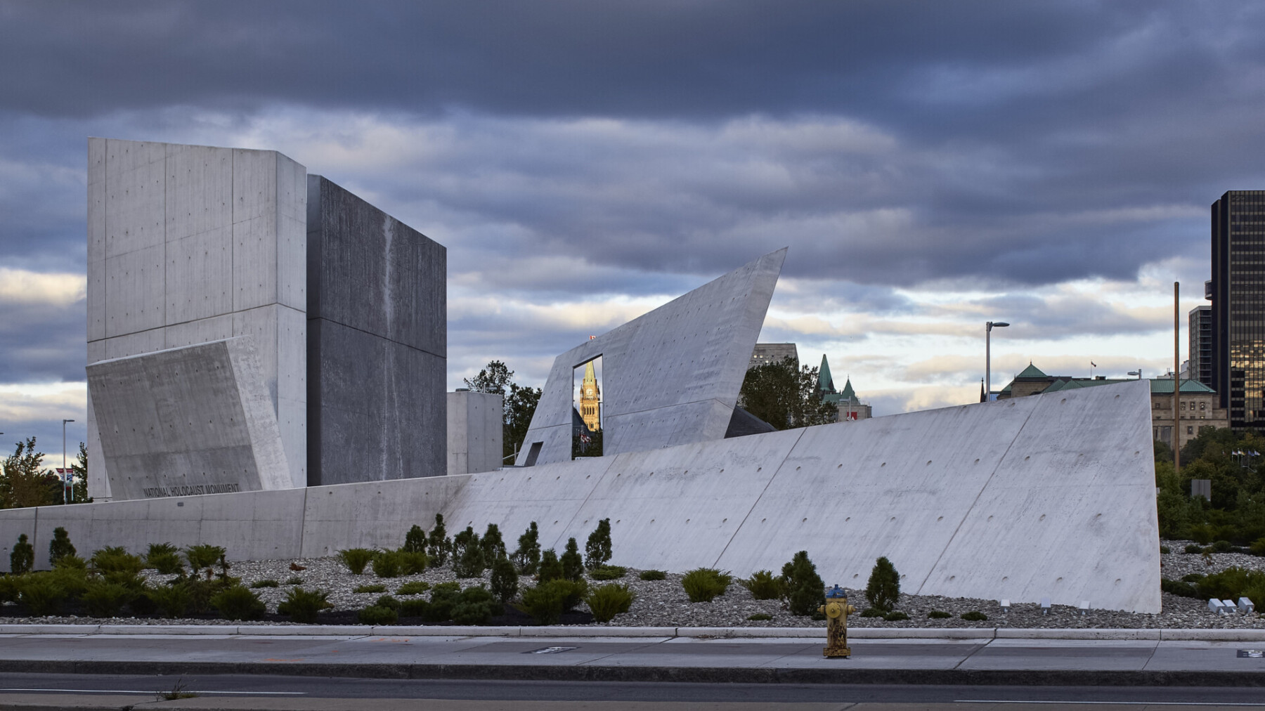 National Holocaust Monument – CCxA
