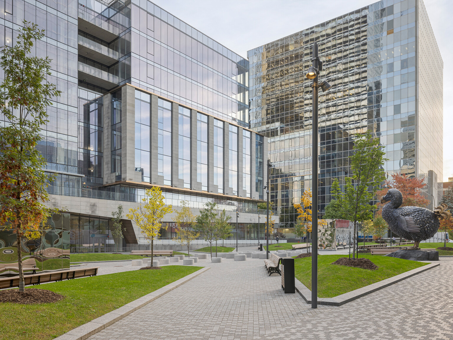 National Bank Place / Parc Michel-Bélanger – CCxA