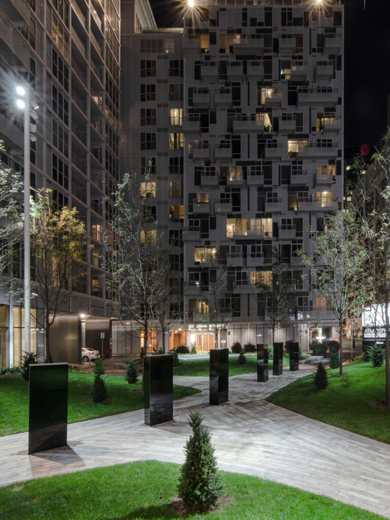 300 Front Street – CCxA